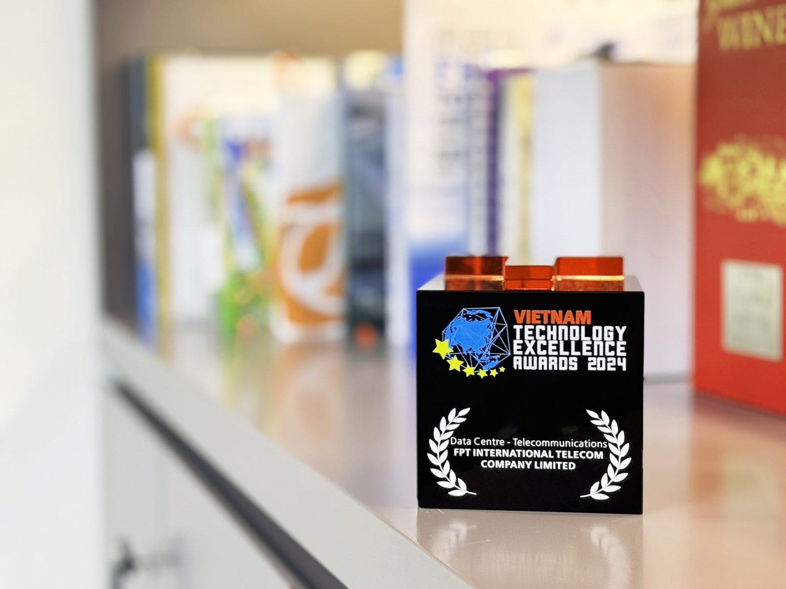 FPT Telecom International honored at Vietnam Technology Excellence ...